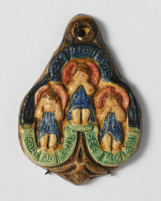 The Potters’ Arts Guild at Compton, Pendants | Watts Gallery